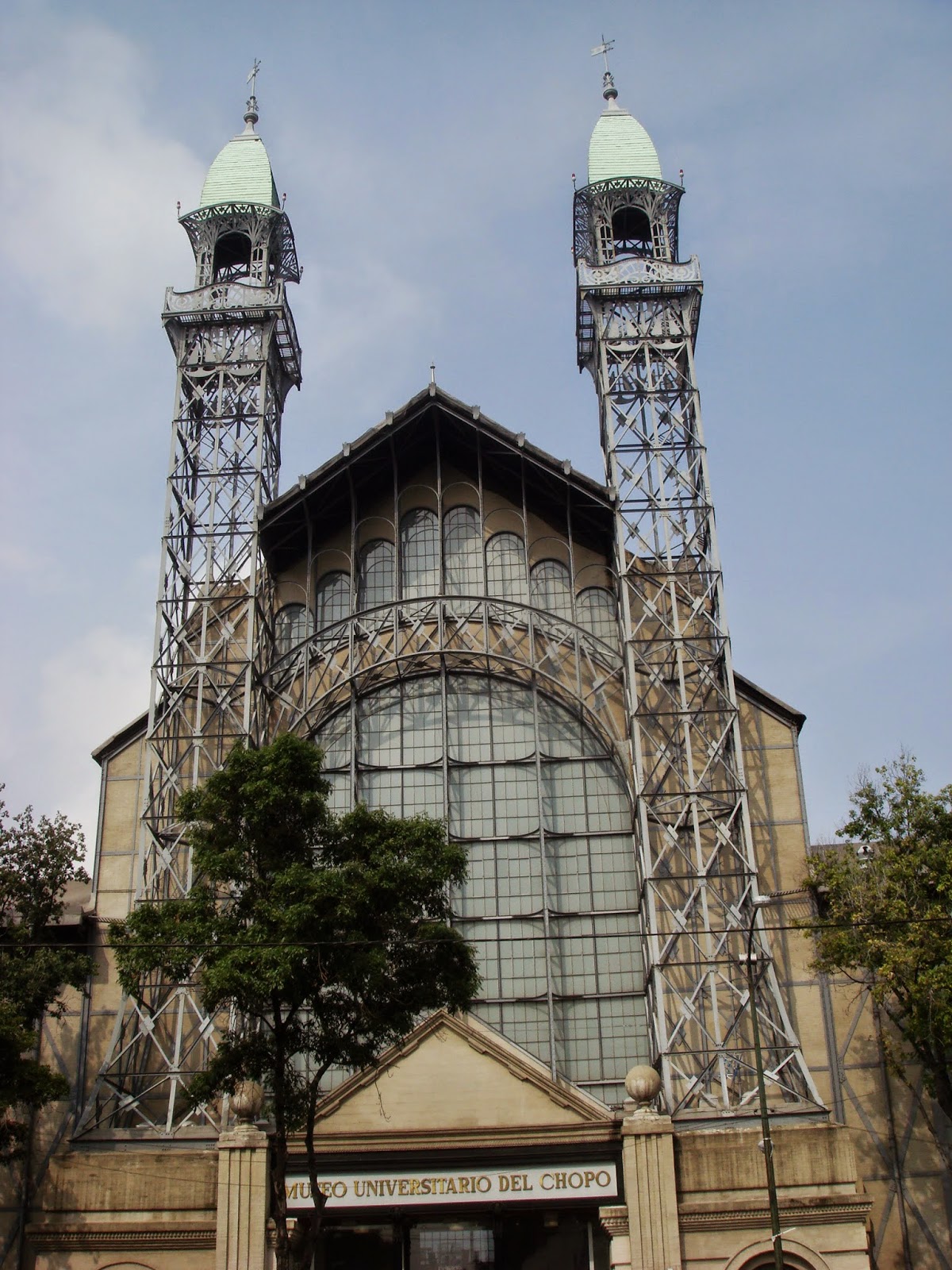 Luis Ramírez: Museo Universitario del Chopo & Kiosco Morisco