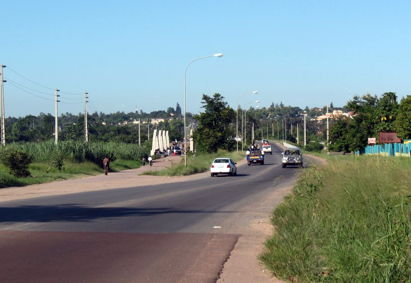 A ponte da Matola-Rio de 1948 à actualidade. A Ponte do Dogali na Eritreia.