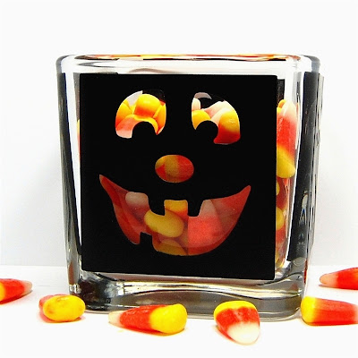 Capadia Designs: Cute Candy Corn Container