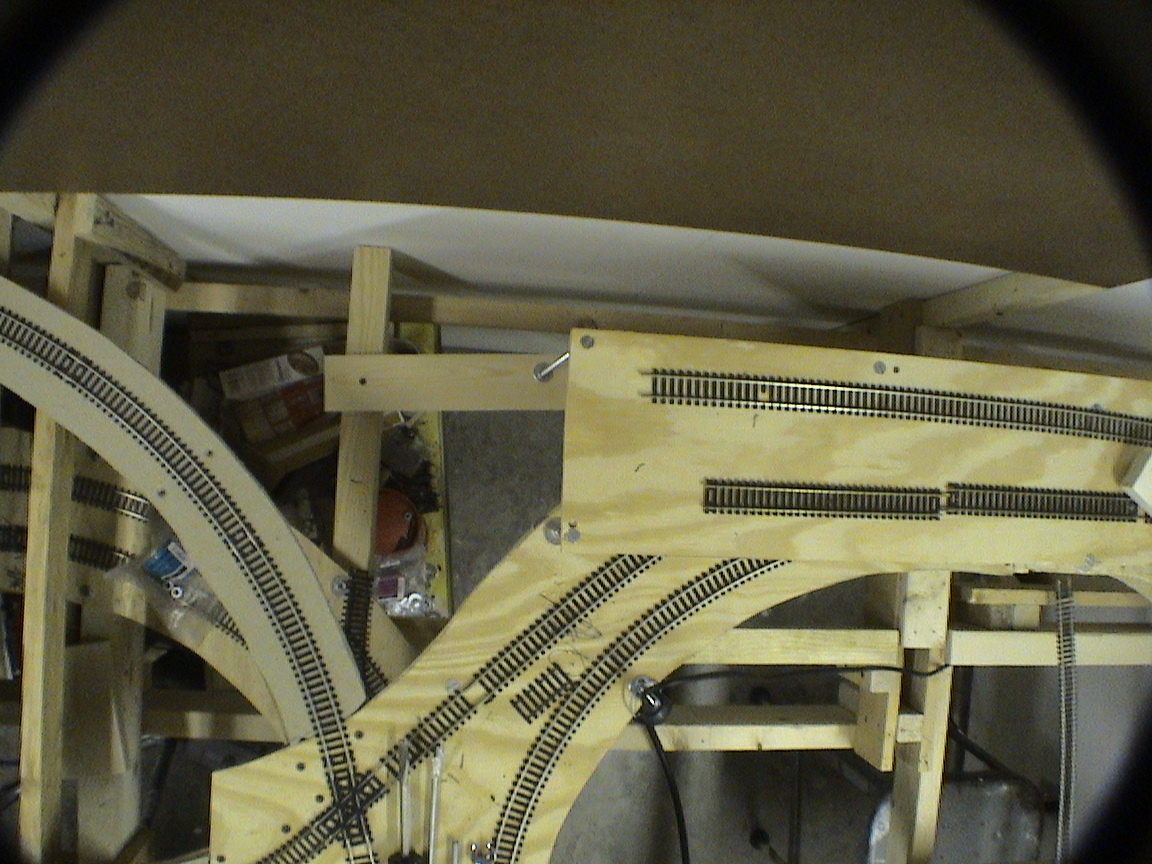 Model Railroading - Mainly in HO scale: Benchwork basics - Level 2