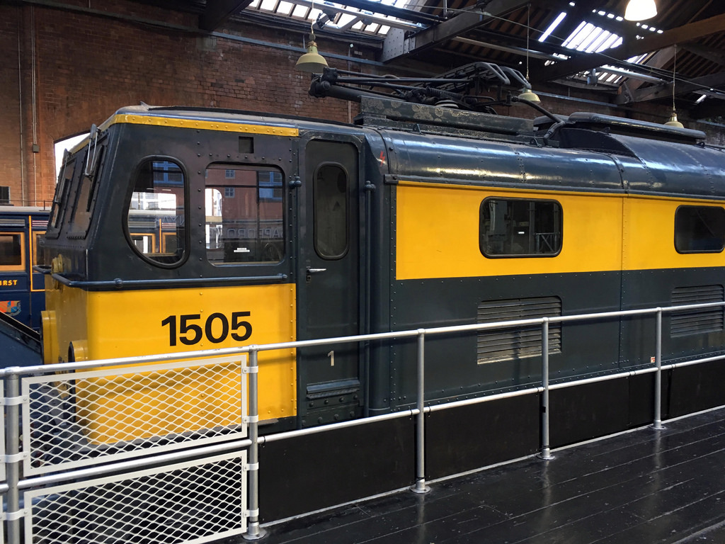 British Diesels and Electrics: Class 77 (BR/Metropolitan Vickers 2 ...