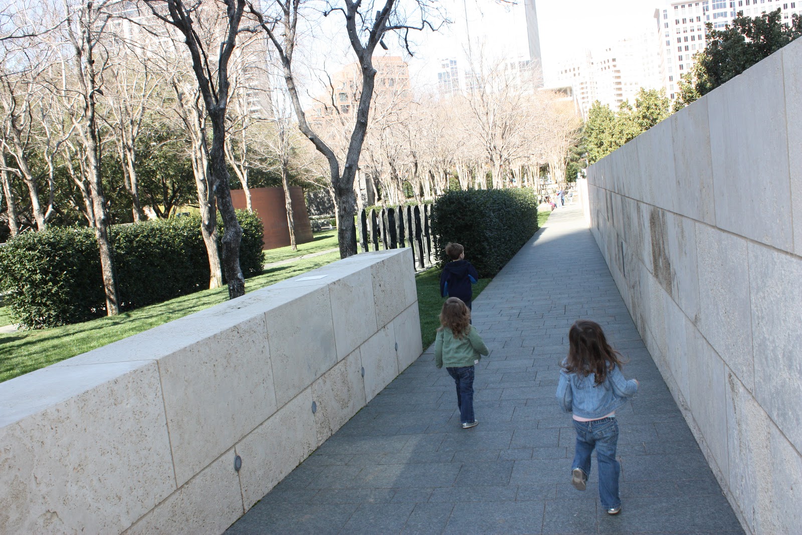 Banana Sandwiches: The Nasher. Post Kids.