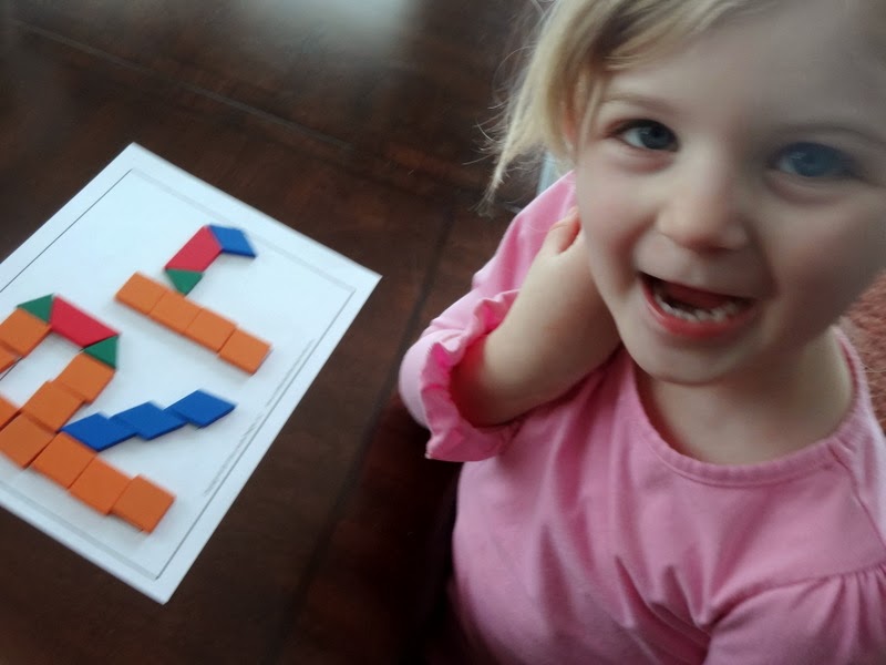 Mom's Tot School: Letter R