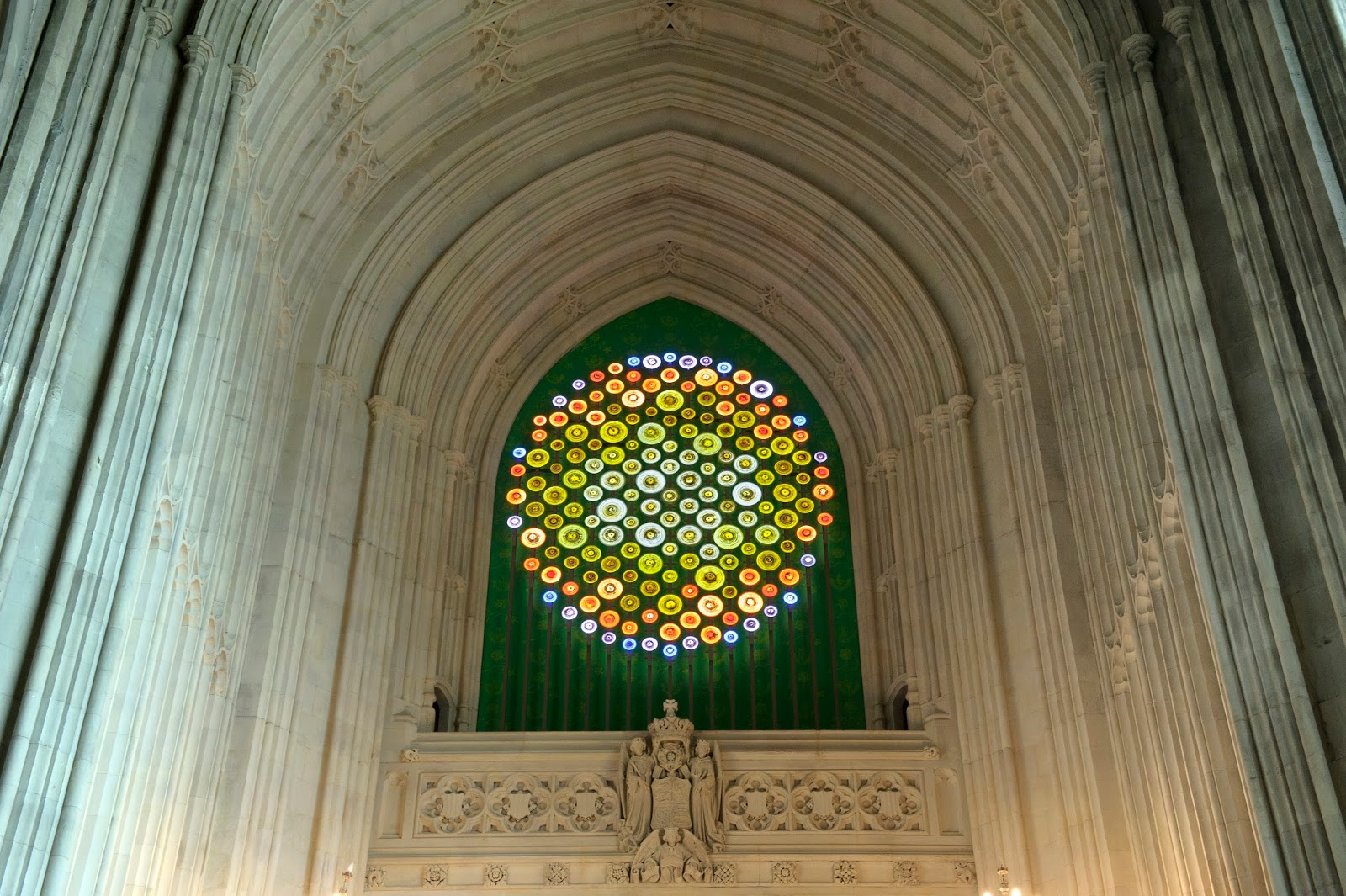 Political Style: A New Dawn for Parliament: light sculpture celebrating ...