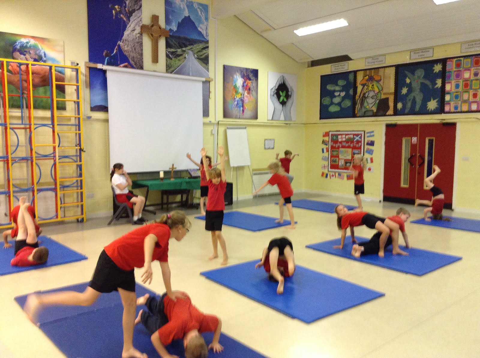 SPS Year 5: Gymnastic balances