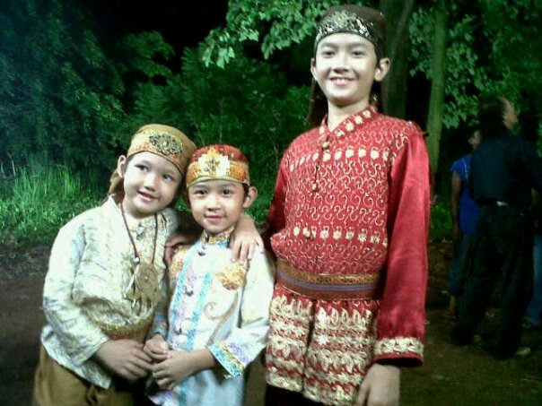 Ananda George Lovers: Ananda George : Foto-Foto para pemain Raden kian ...