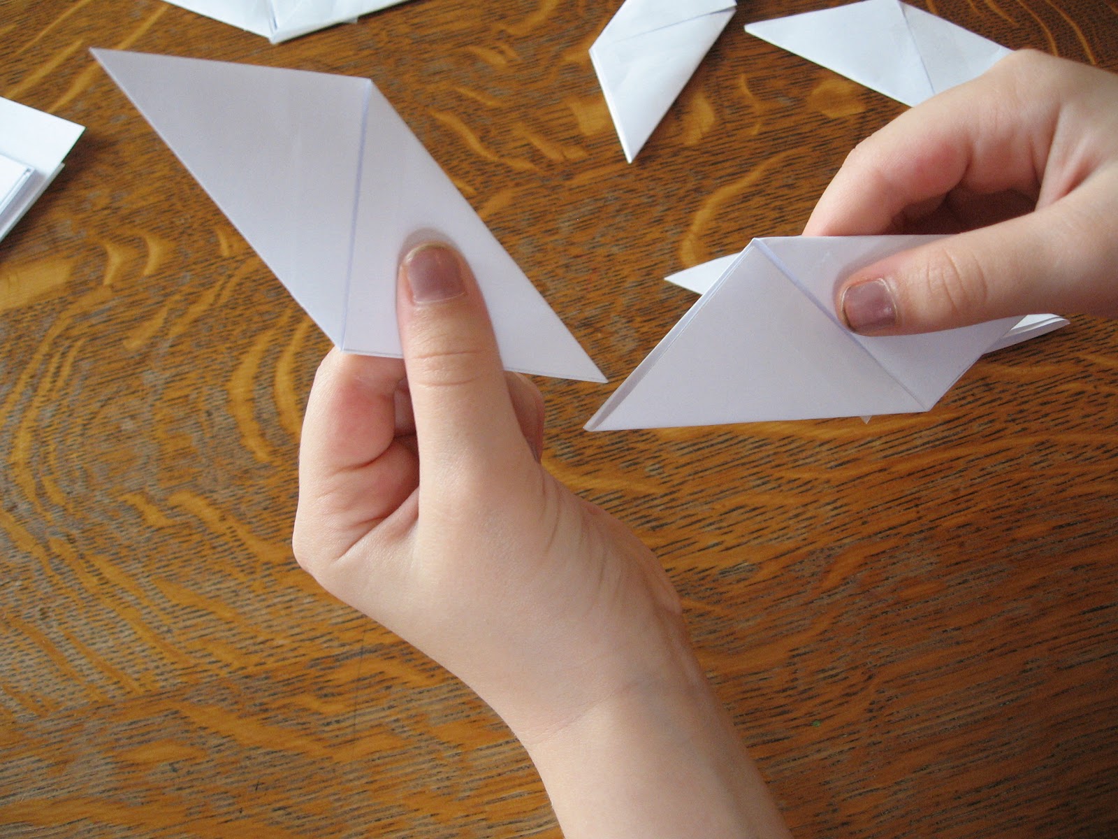 Almost Unschoolers: Paper Frisbee Geometry