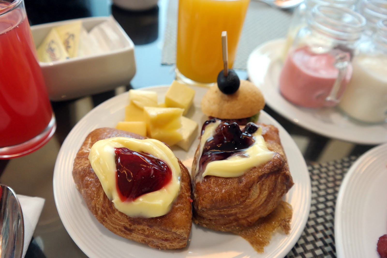 Sand Under My Feet: Hearty Breakfast Buffet at Spice Cafe - City Garden ...