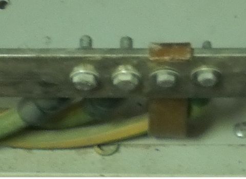 Electrical Installations: Switchboard earthing busbar