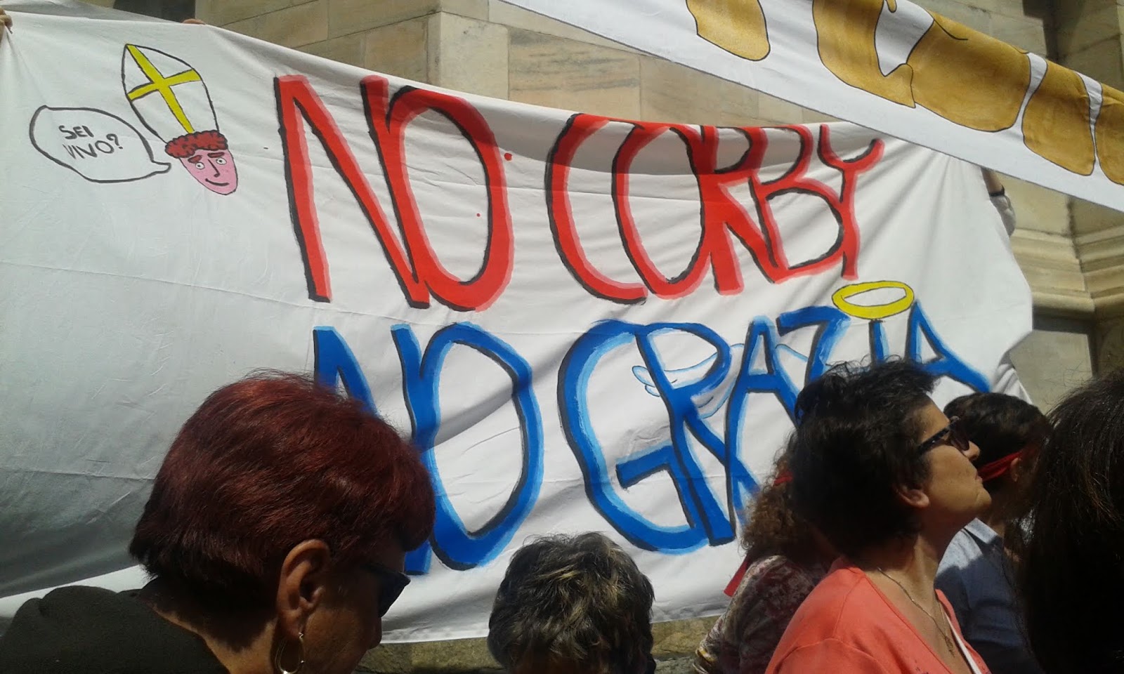 Gli striscioni più belli per i preti novelli (Le 5 cose più #14)