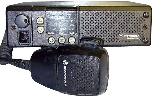 L I C O T E L E C O M : Motorola GM300