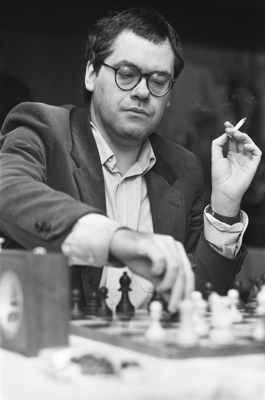 Ajedrez, la lucha continúa: Colección Grandes Maestros - Nº 308 - Hans Ree