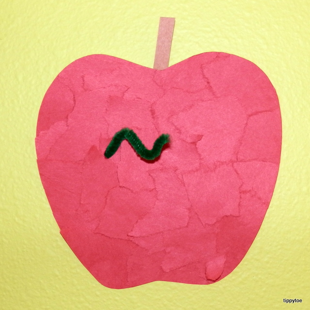 Tippytoe Crafts: Wormy Apples