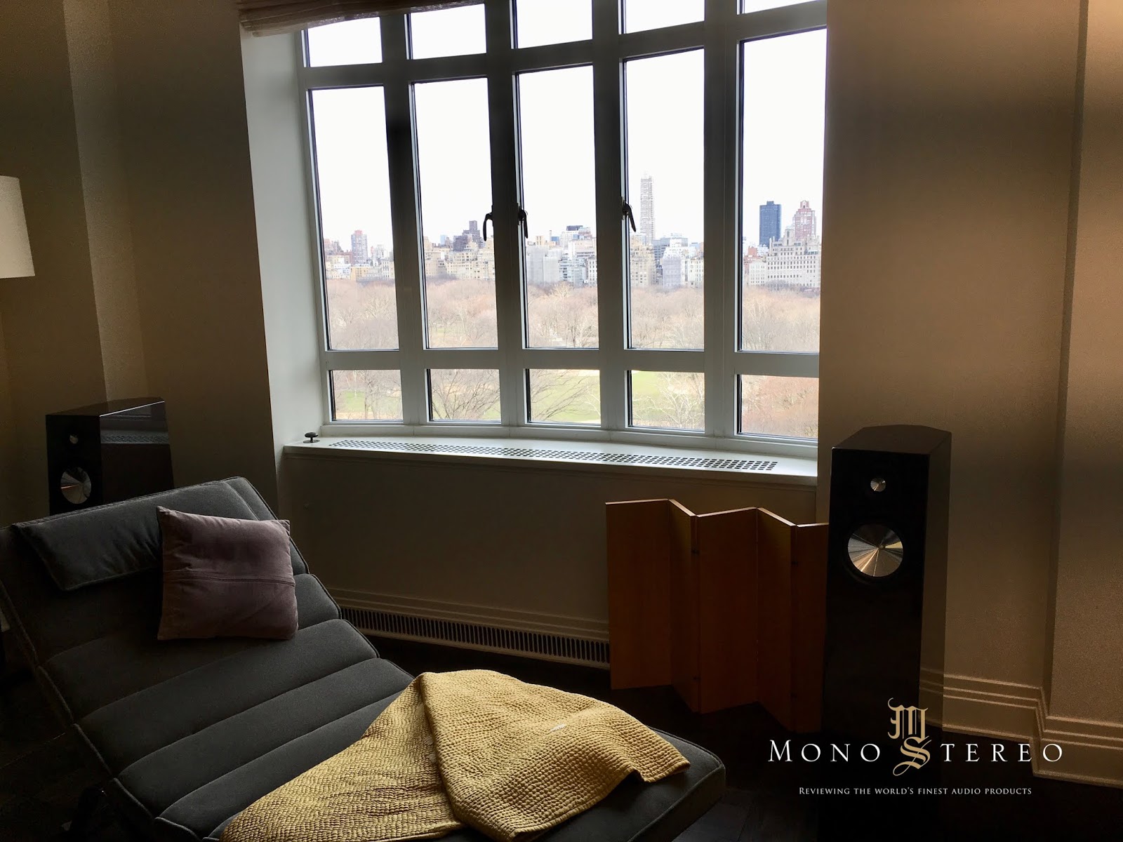 Zellaton Emotion & Conrad Johnson ART Series – M & S | Ultimate High ...