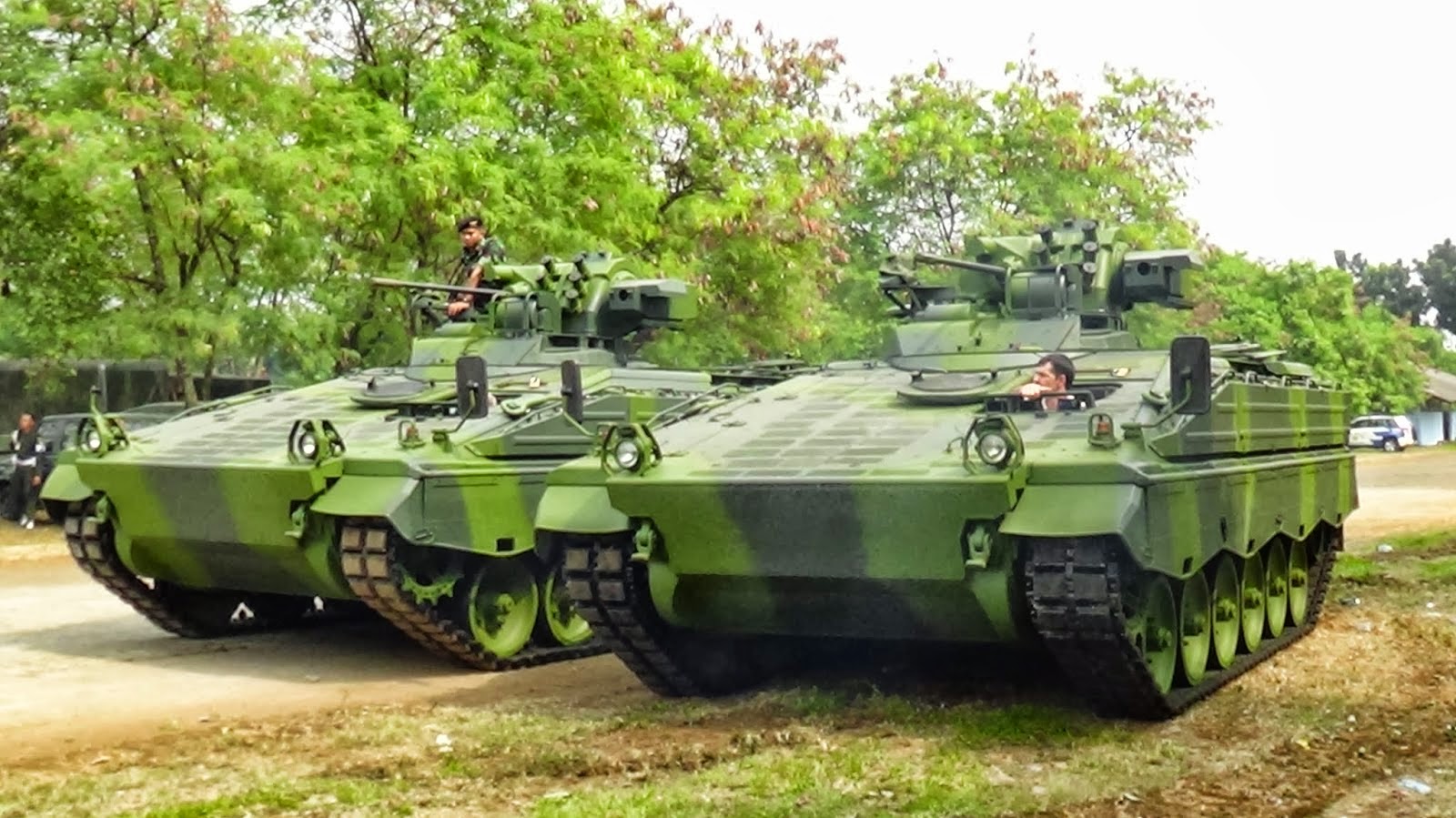 WEAPONS TECHNOLOGY: TANK LEOPARD 2 A4 DAN MARDER MILIK TNI AD