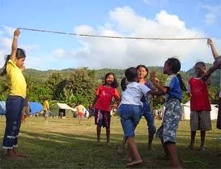 Mainan Anak Jawa: Tali Merdeka, Permainan Tradisional Daerah Riau