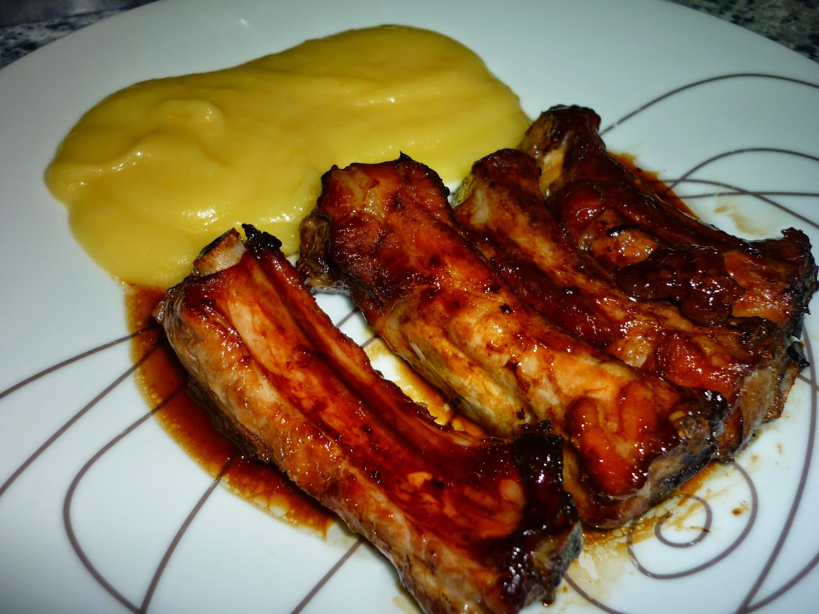 Xq Me Lo Merezco: Costillas con soja y miel + puré de manzana. Uhmmmm