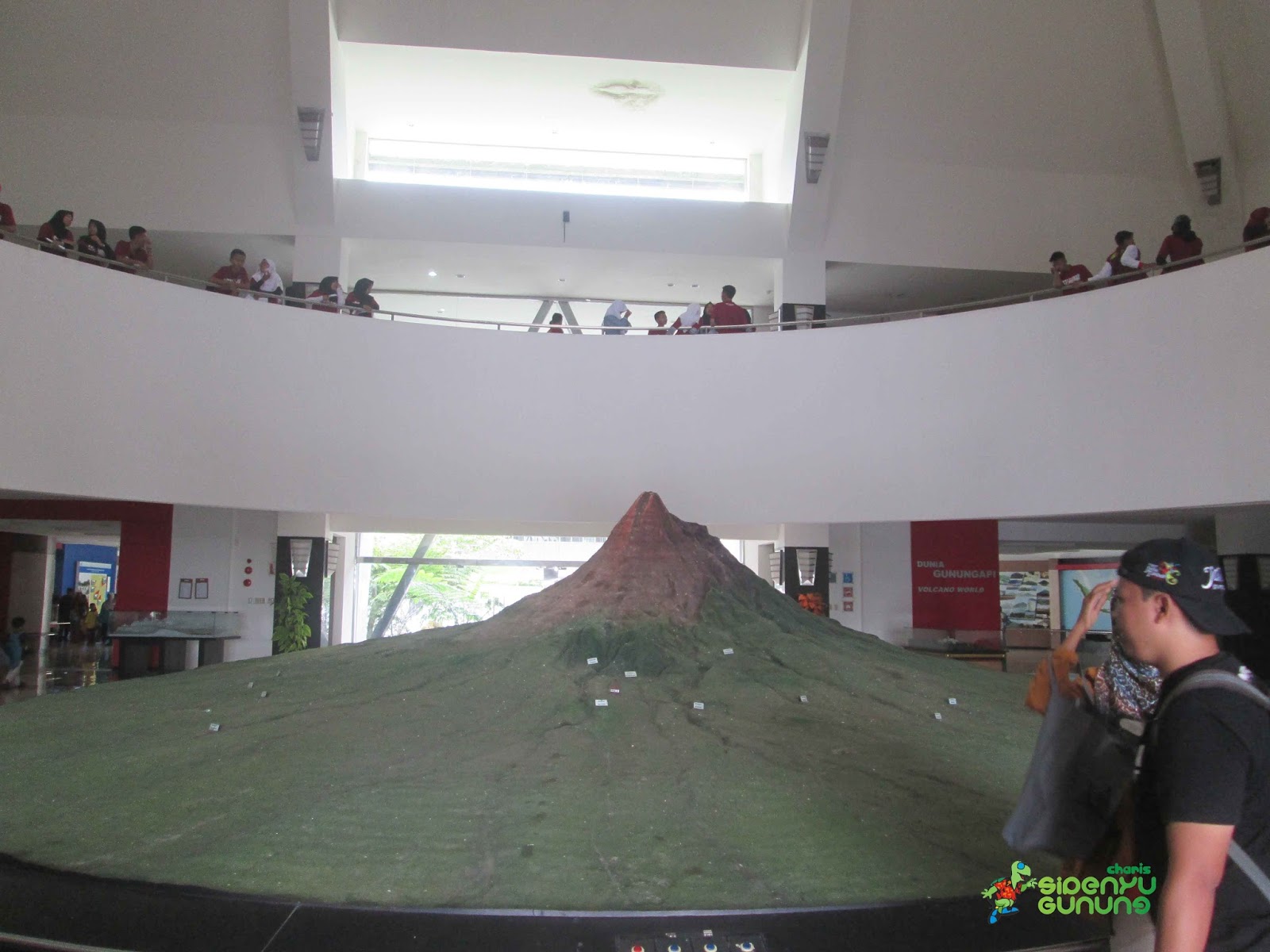 Museum Gunung Merapi, Melihat Potensi dan Bahaya Gunung Merapi