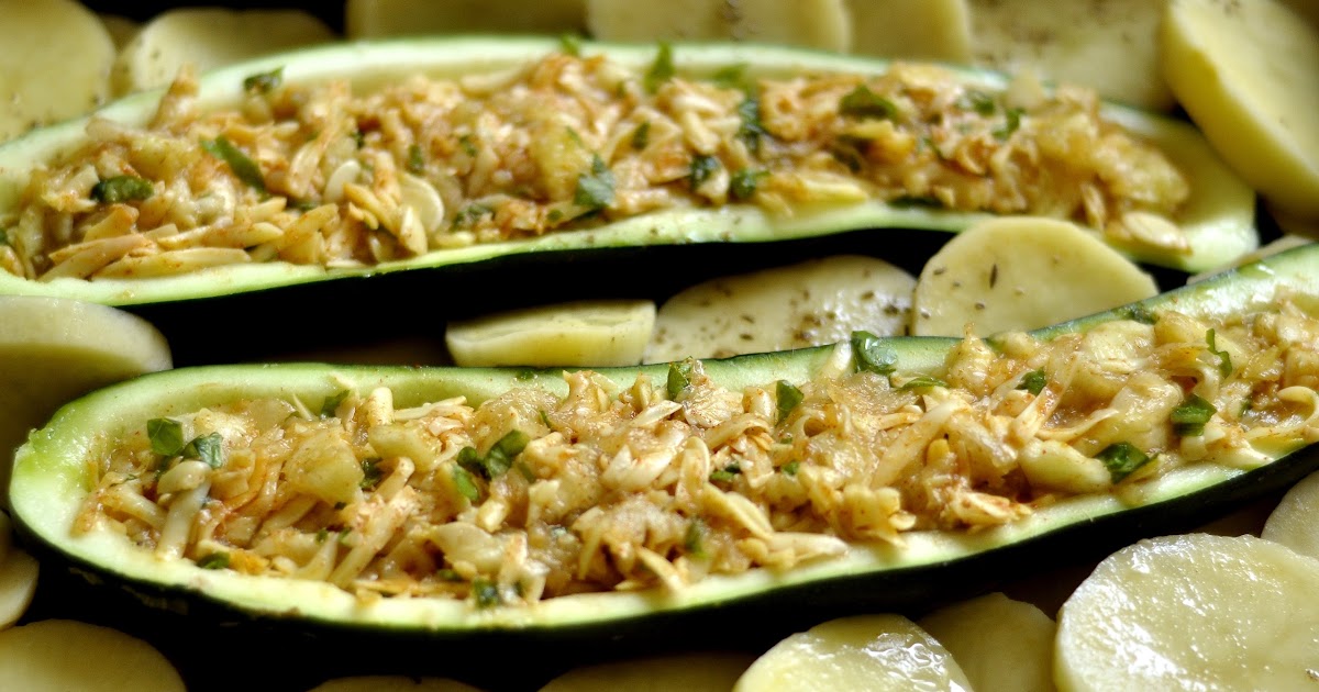 Pečená cuketa plnená syrom a bazalkou