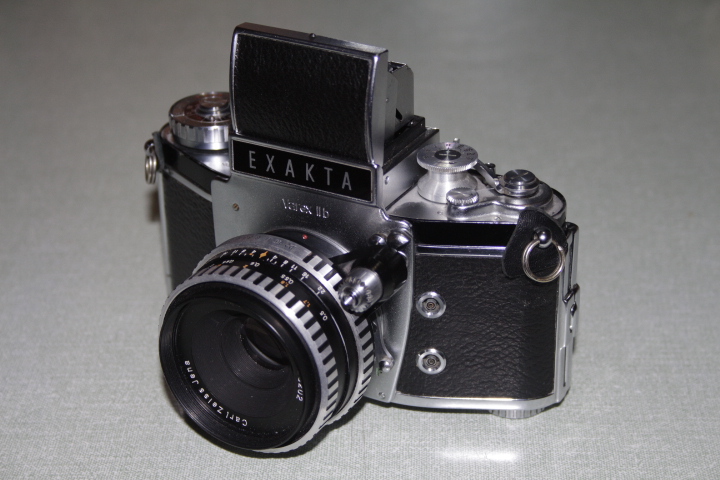John Margetts' old camera blog.: Ihagee Exakta Varex IIb
