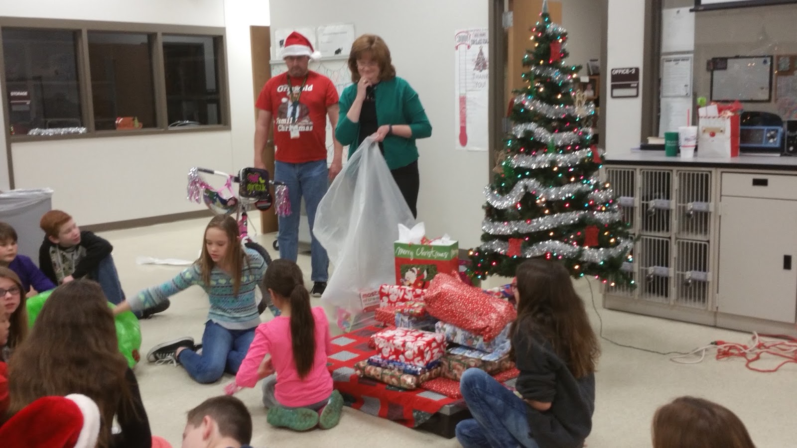 Your Mansfield ISD: Middle School Students Show Spirit of Giving to ...