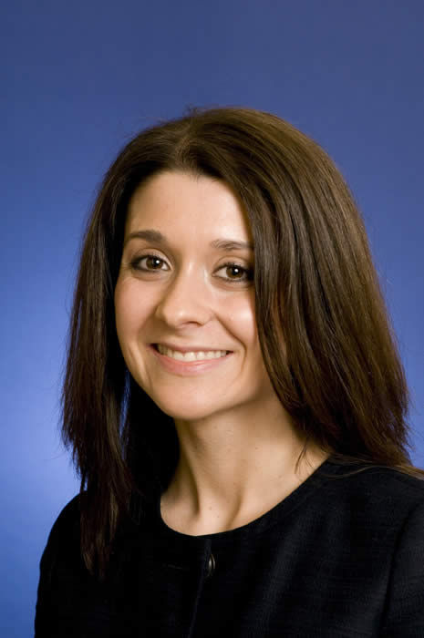 Celebrity Photo Bazer: Allison Adams