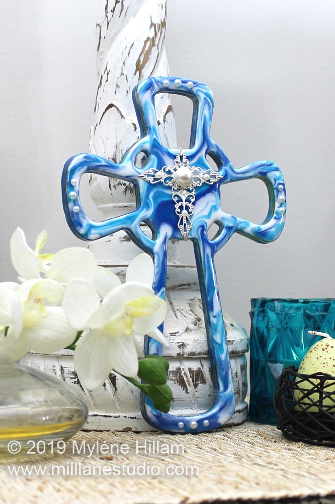 DIY Marbled Resin Cross | Mill Lane Studio