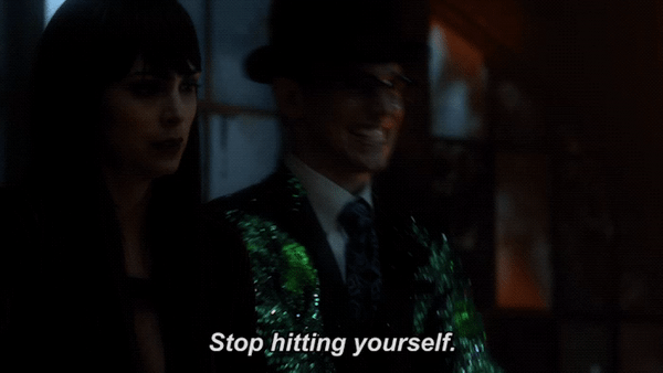 GOTHAM - "Gotham Meat Pie" Recensione dell'episodio 4x08 "Stop Hitting ...