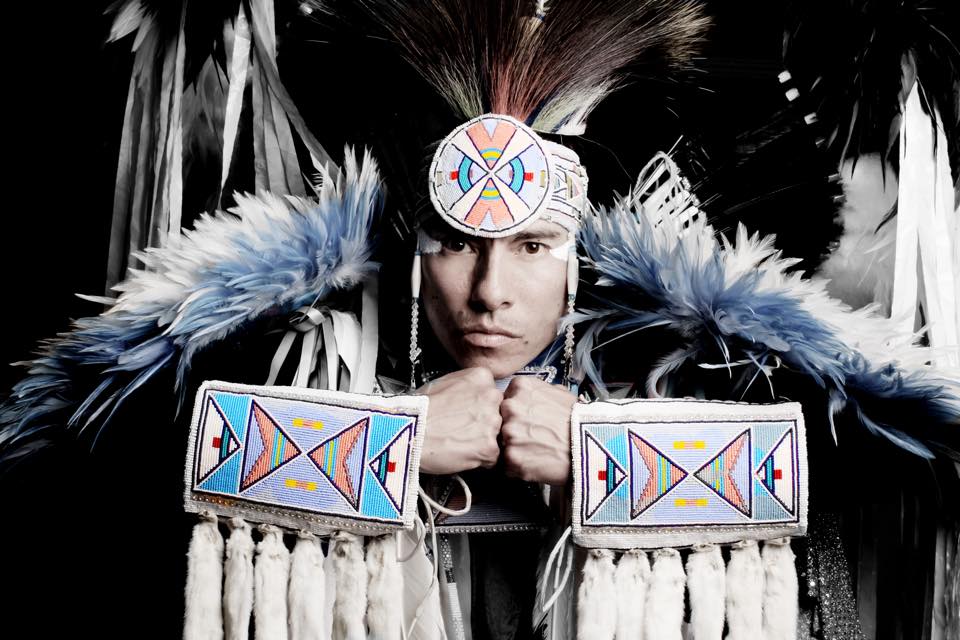 White Wolf : 14 Remarkable Portraits of Native America from Project 562