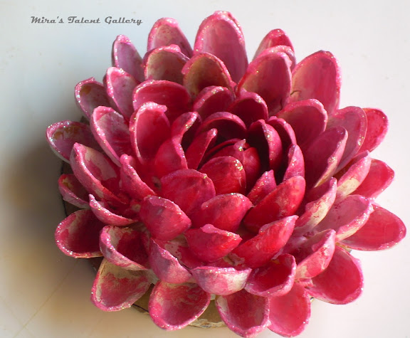 Mira's Talent Gallery @ My Hobby Lounge: Lotus flower - Pista Shell Craft