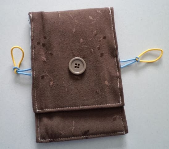 eSheep Designs: Free Pattern/Tutorial: iPod/Mp3 Player Carrying Case