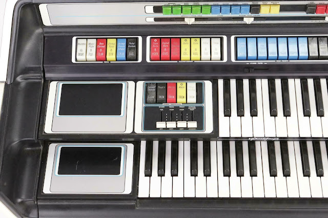 MATRIXSYNTH: 1976 Thomas 2001 2001A5 Organ Keyboard Piano Synthesizer w ...