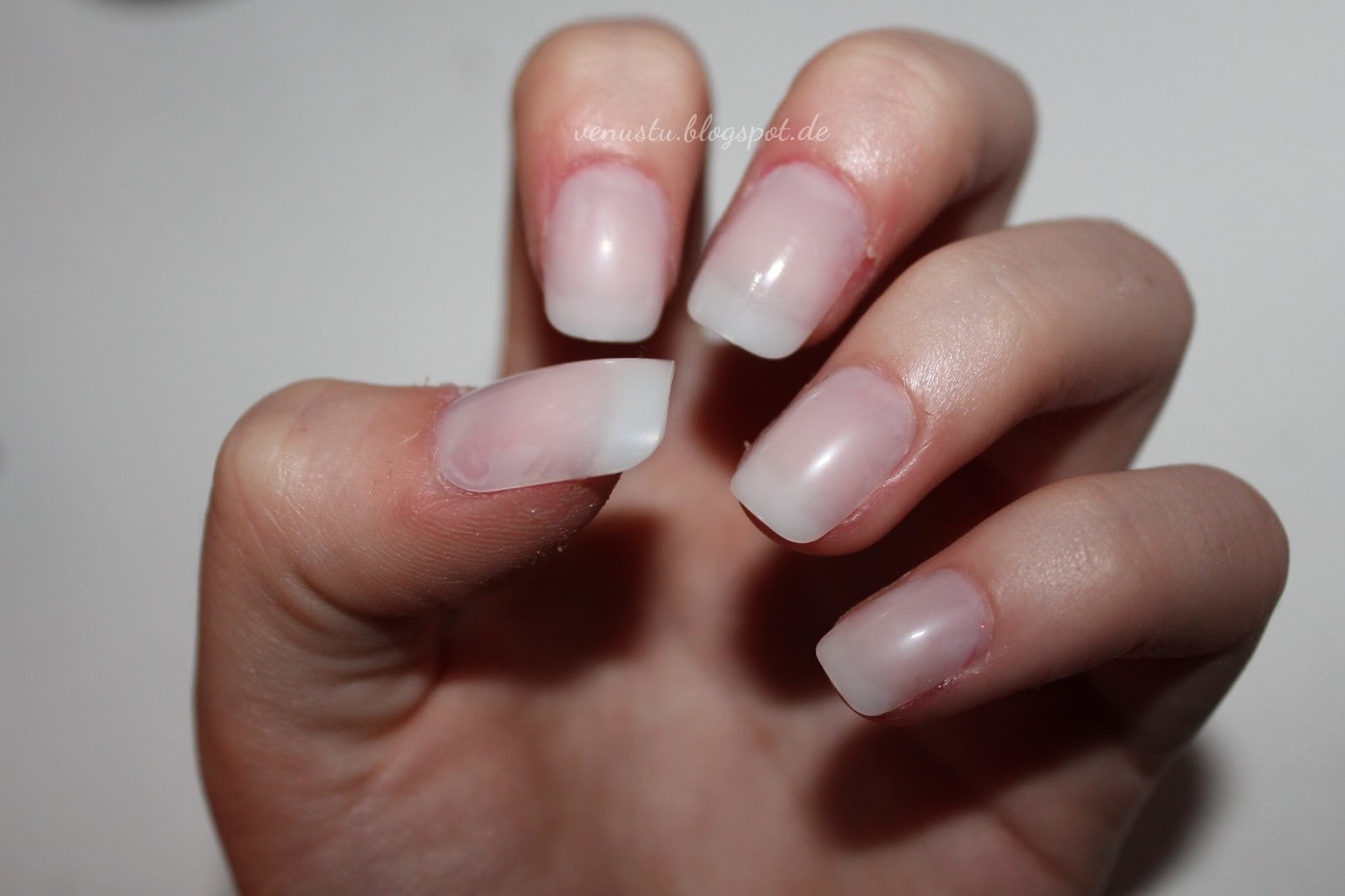 Venustus Honest: About NAILS.. Fing'rs Smart Nails