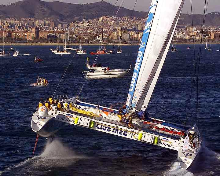Maxi Catamarán Club Med, el vencedor de The Race, la regata del milenio