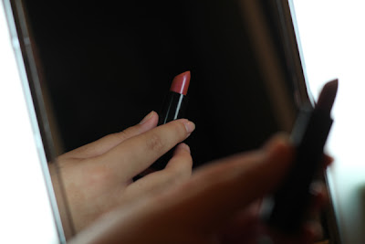 Beauty Watch: Ott Lite Makeup Mirror Review