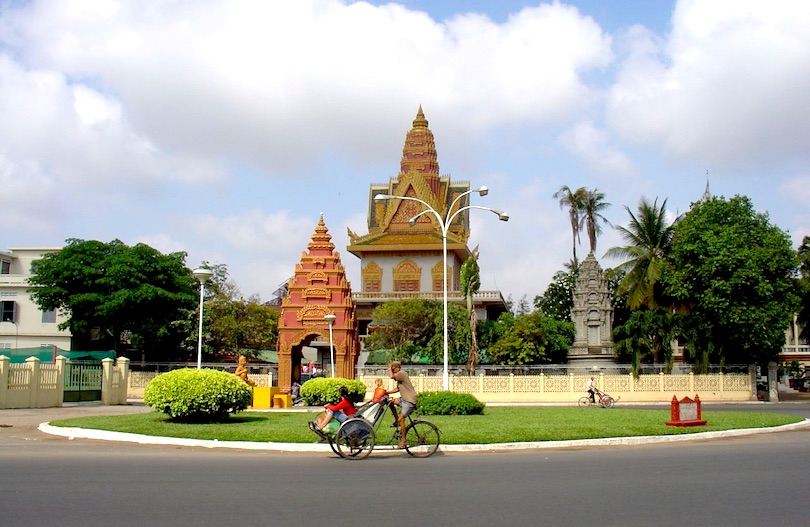 10 Top Tourist Attractions in Phnom Penh