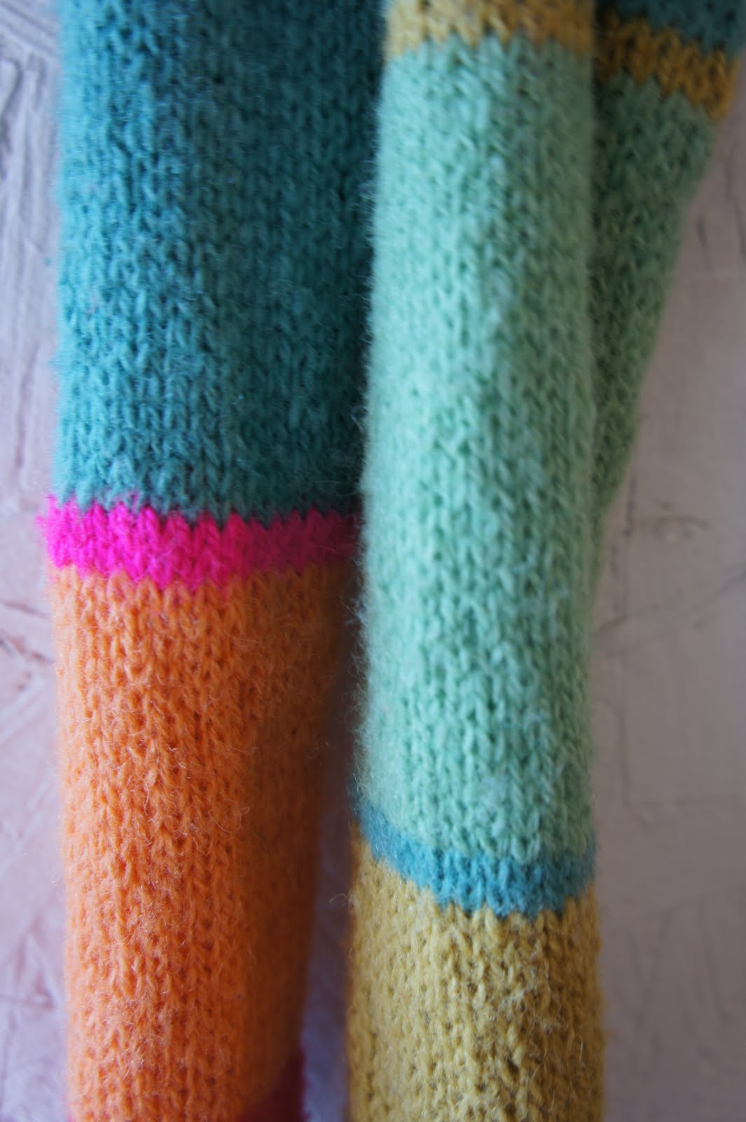 HOLLY BERRY WEAVE BLOG: Knitty Gritty