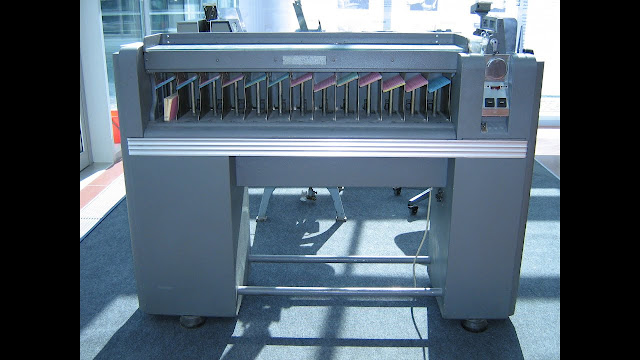 SoftwarePhysics: CRISPR - the First Line Editor for DNA