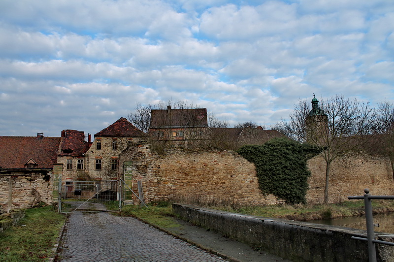 mano's welt: schloss erxleben - ein lost place mit hoffnungsschimmer