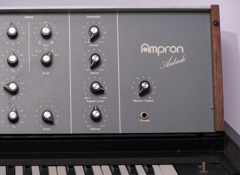 MATRIXSYNTH: VINTAGE AMPRON AUBADE 37 KEY FLIP TOP SYNTH SYNTHESIZER