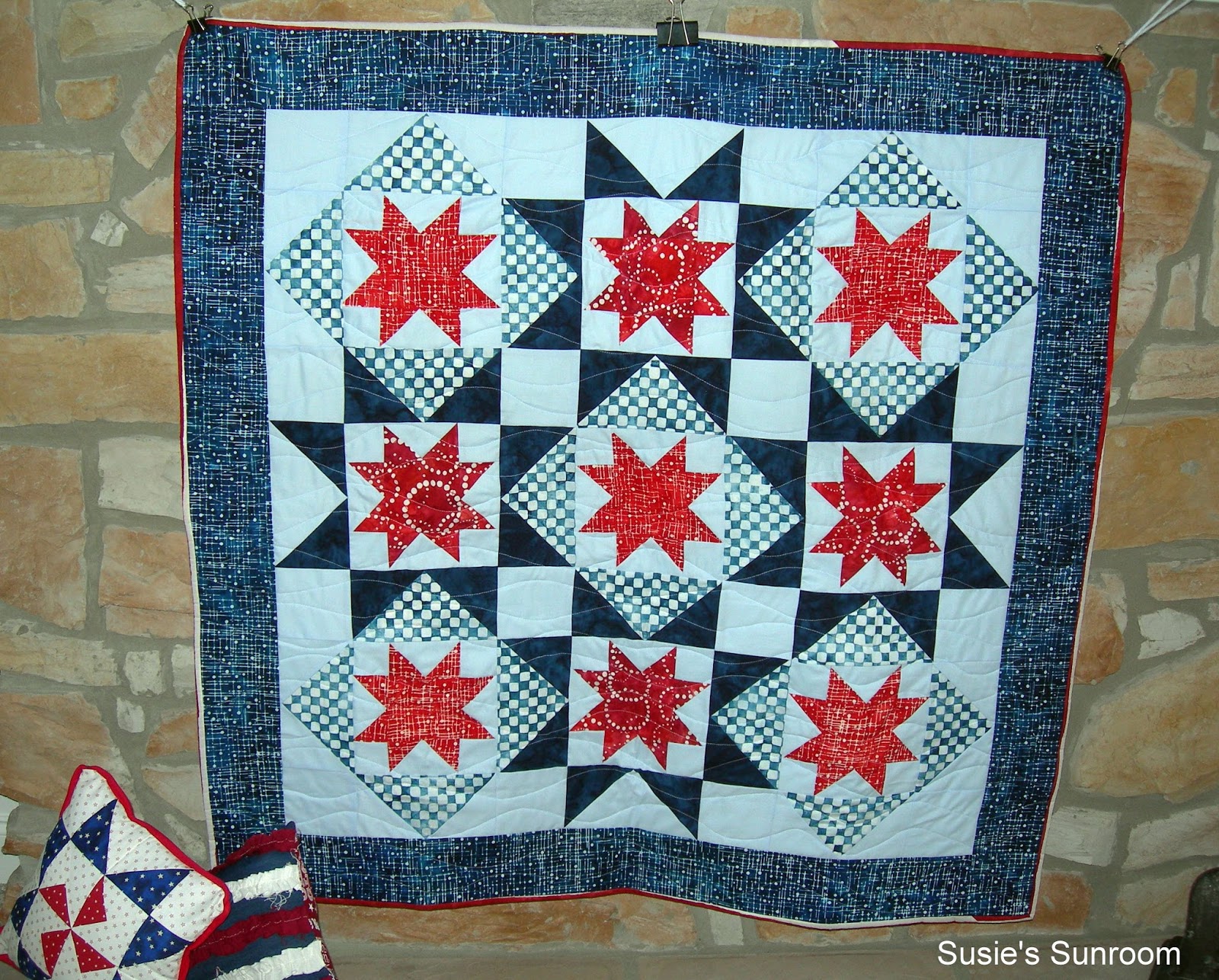 Susie's Sunroom: Spangled Stars Quilt