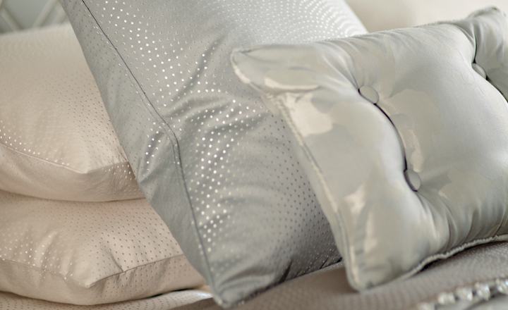 NỘI THẤT JOLIFACES: Vải gối và ghế cao cấp JFFI