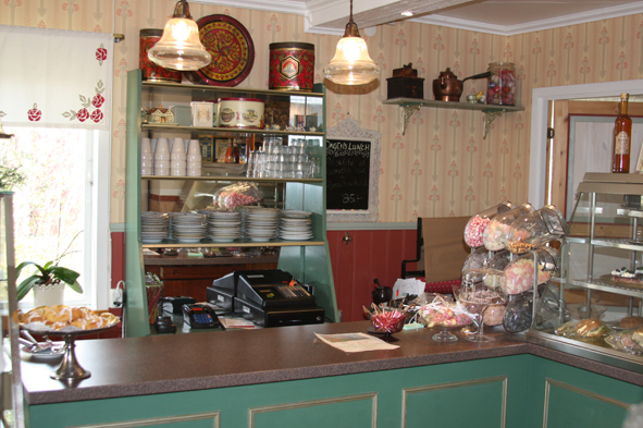 Trivsamma förändringar: Esters café