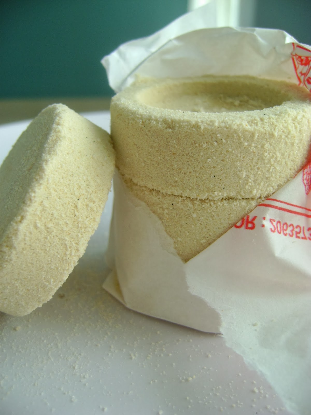 Kue Koya - Perumperindo.co.id