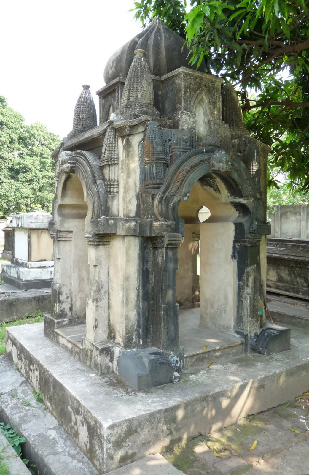 Graving Blog: South Park Street Cemetery (Calcutta)