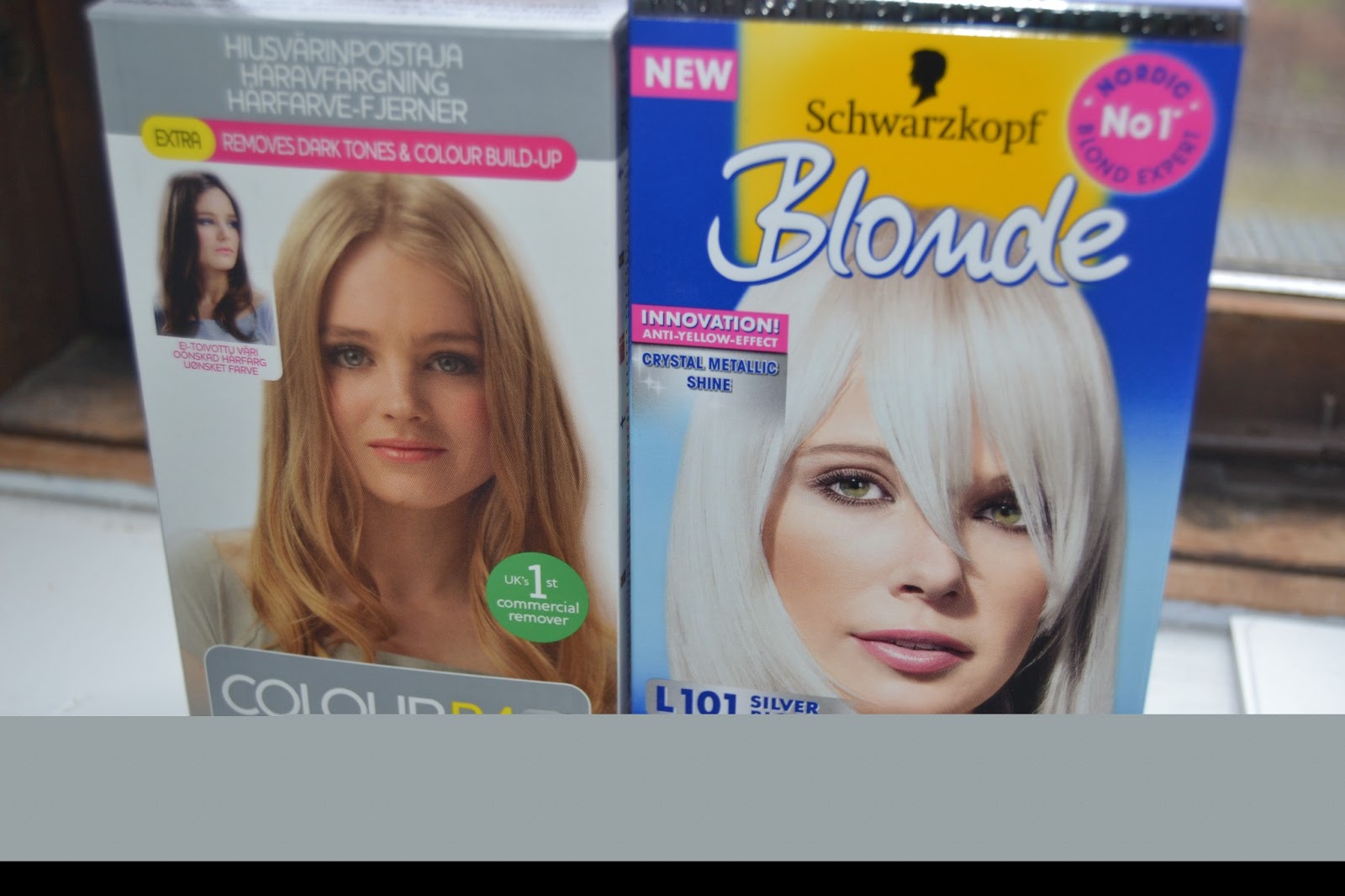 Going blonde: First step: Toner/color b4.