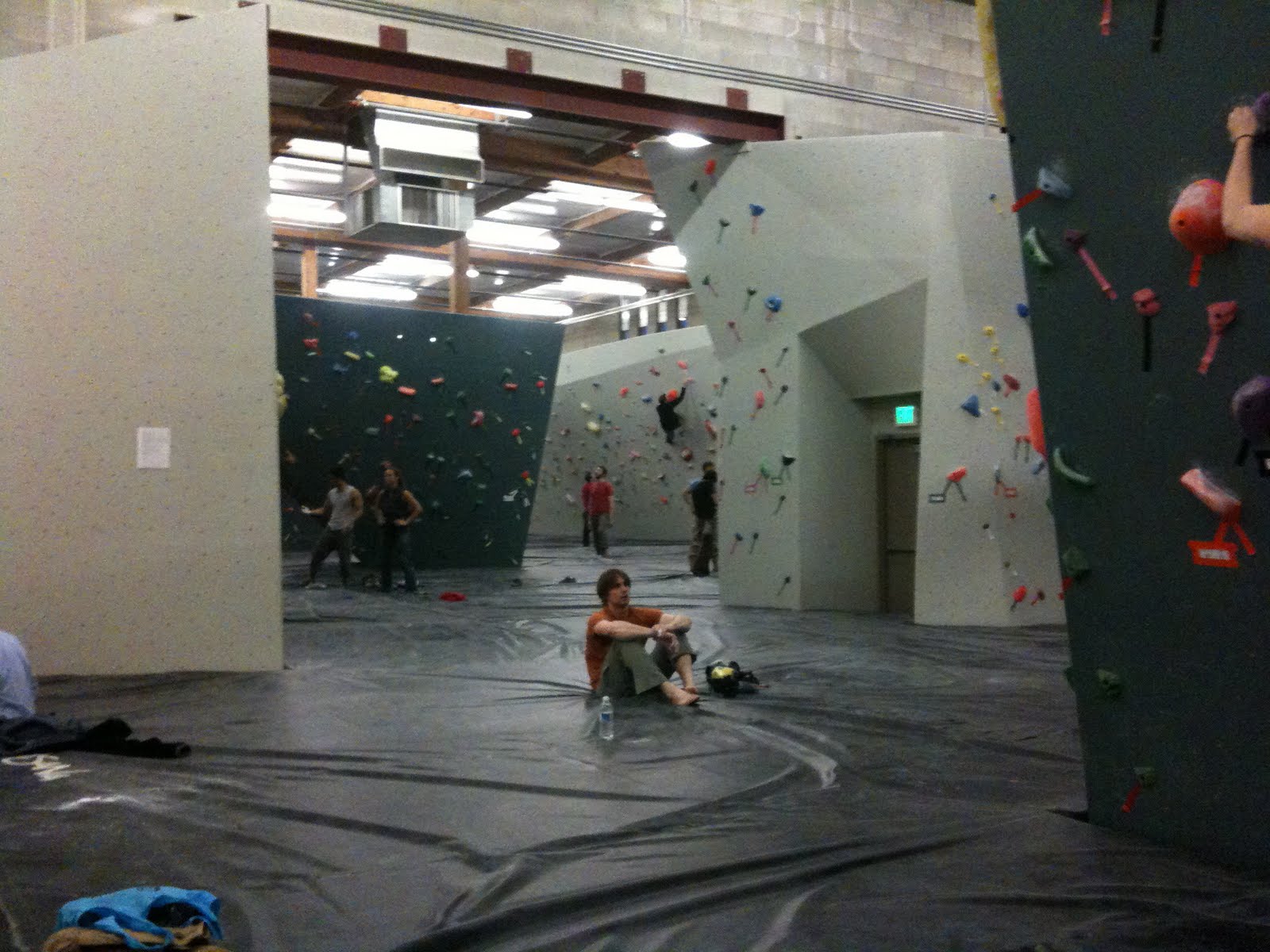 categorically modern: Seattle Bouldering Project