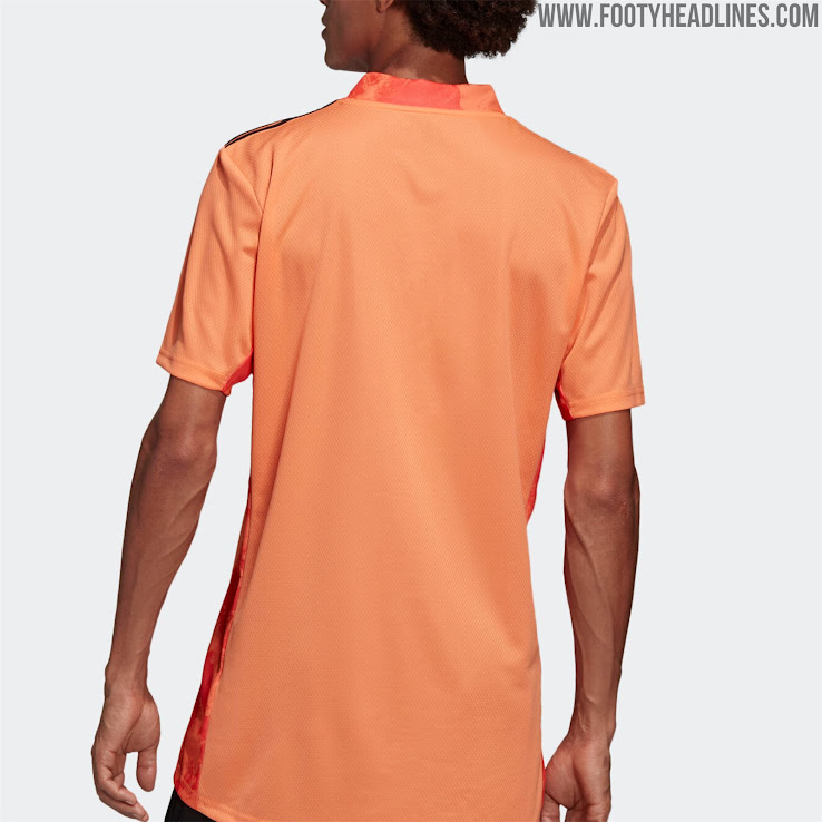 Spain Euro 2020 Goalkeeper Home Kit Leaked - Footy Headlines