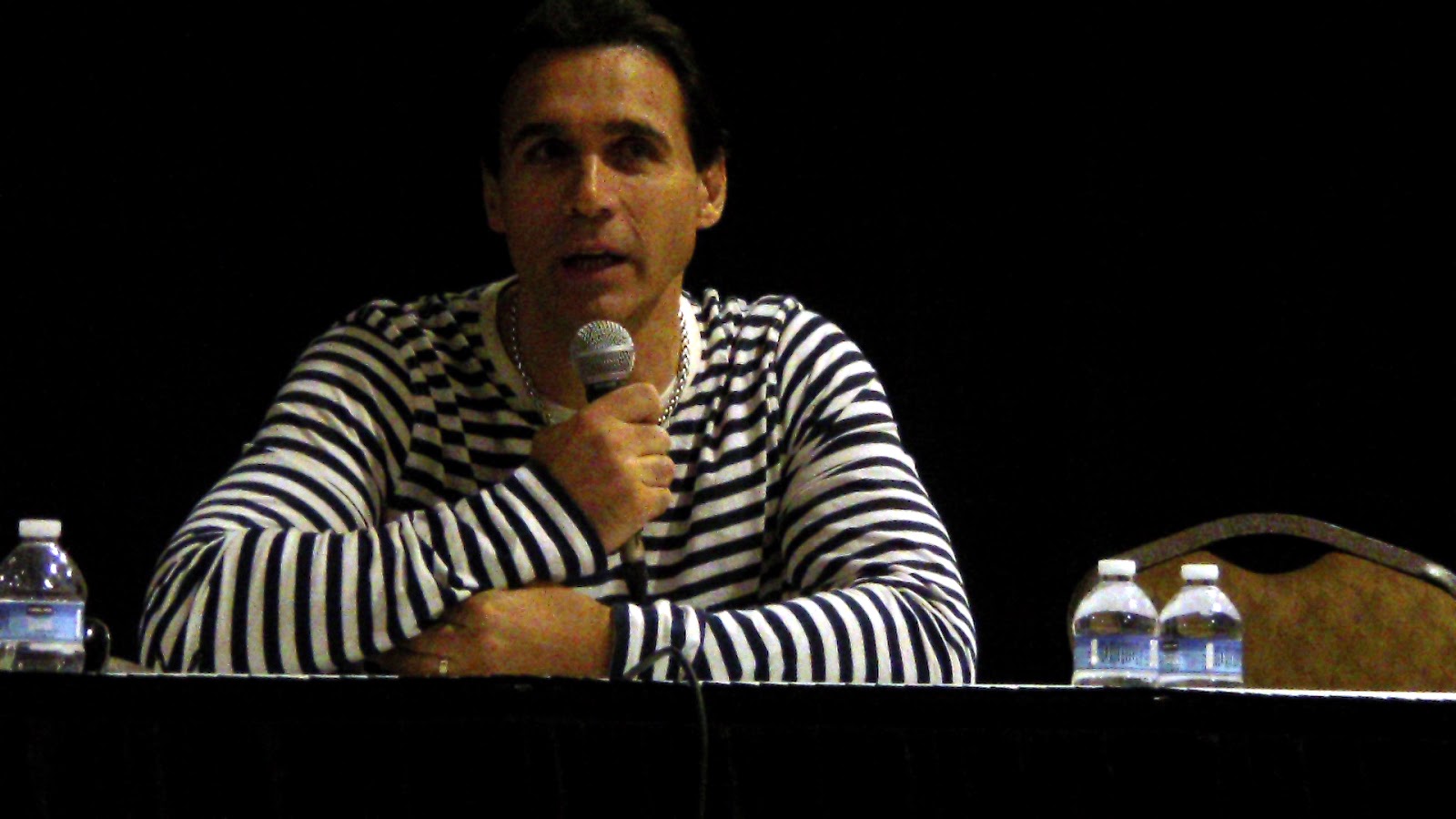 BRBTV News Blog: Adrian Paul talks with BRBTV about "Colbys" and career