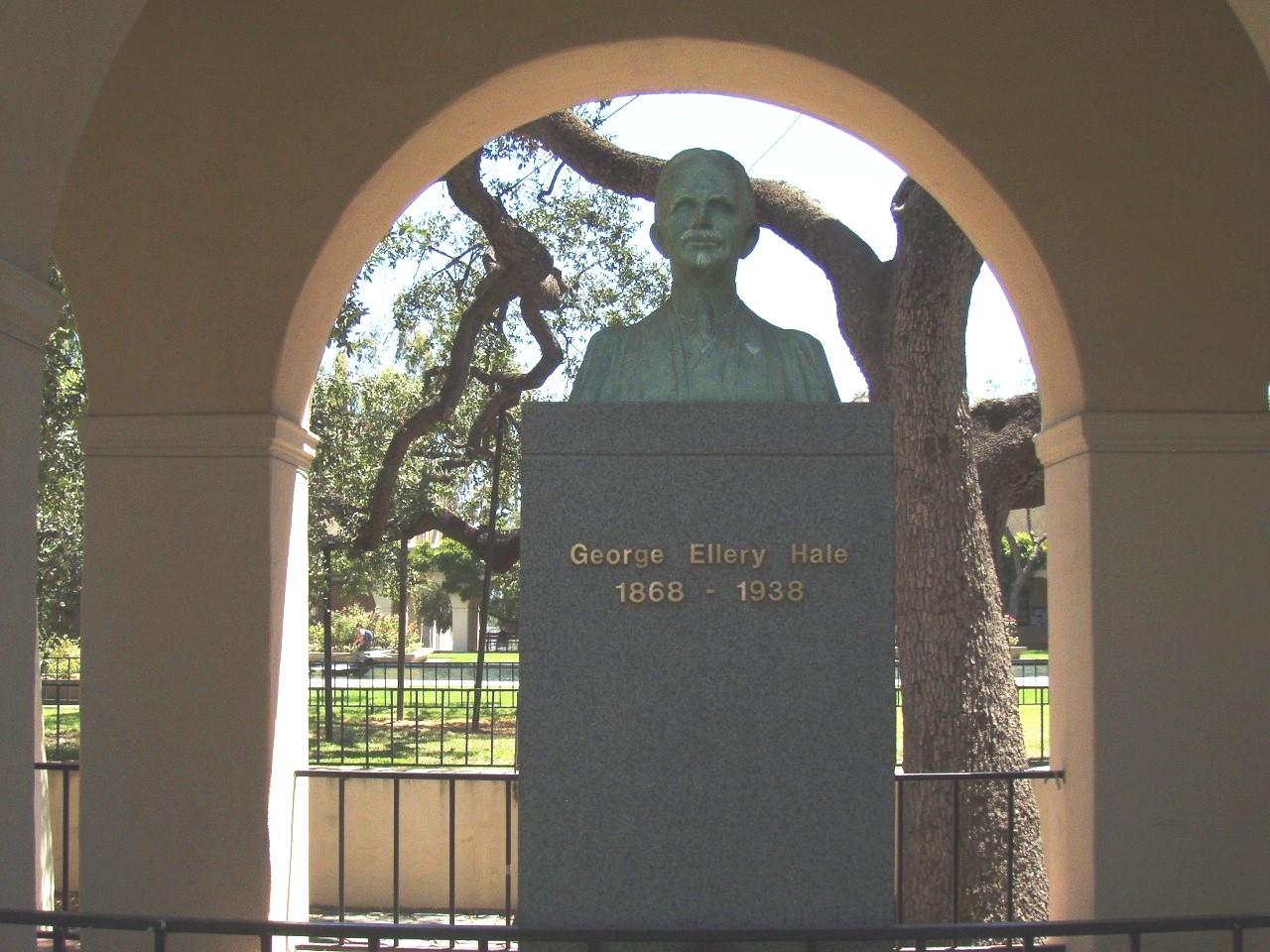 Avenue to the Sky - Lake Avenue, Pasadena: George Ellery Hale ...